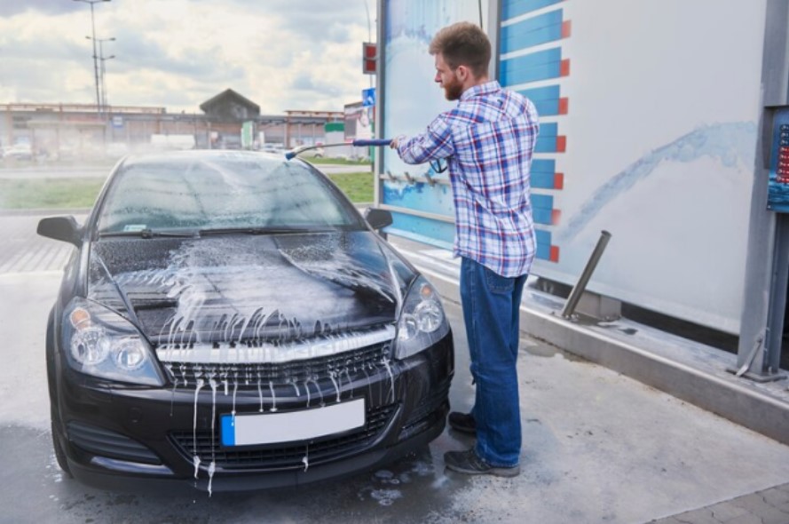 4 Top Benefits of Keeping Your Car Clean